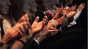 The Pause of Applause | DENNIS GINGERICH